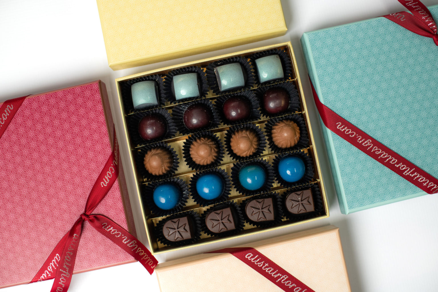 Artisan Pralines (Assortment of 20 pralines) - Alistair Floral Design